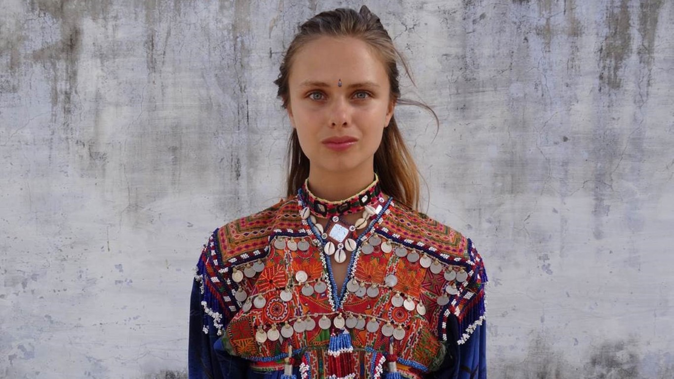 Koleksi Vintage Afghanistan Dari Jeanne de Kroon | Sarah Beekmans